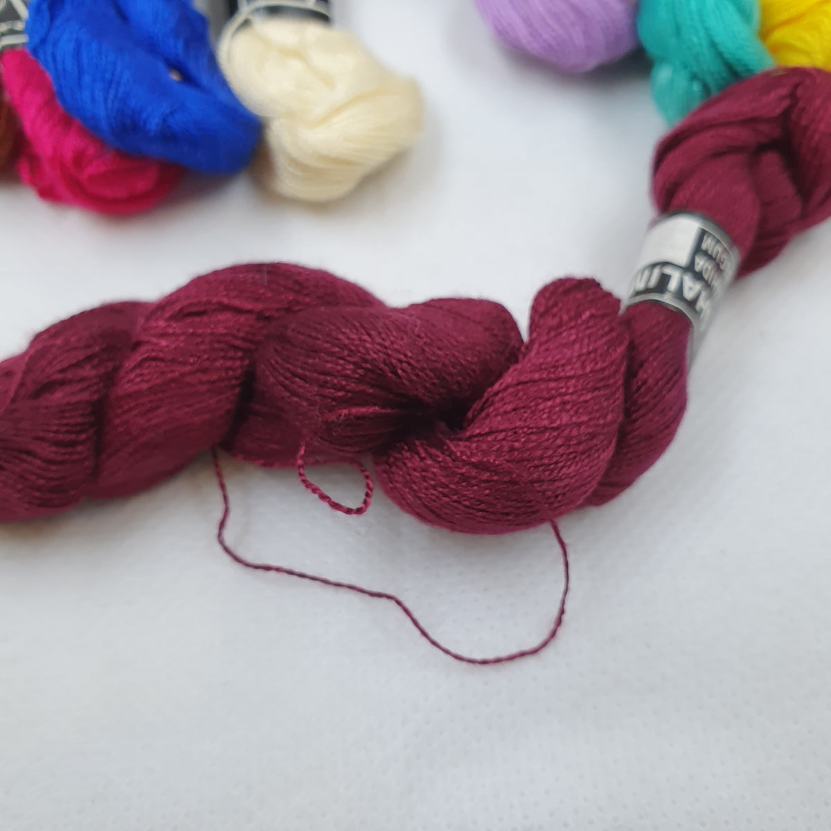 Staple Embroidery Thread - Pack of 24 – Al Saeed Wool House